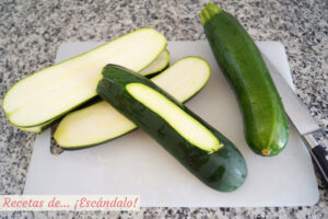 Calabacines rellenos de carne al horno